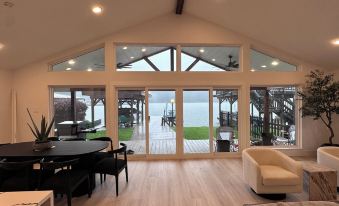 Sunsets & Serenity – Gorgeous Lake Conroe Home located in Willis, Tx ...