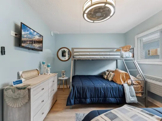 Heated Pools And Convenient Kitchenette - Stylish Coastal Haven - Avalon, NJ