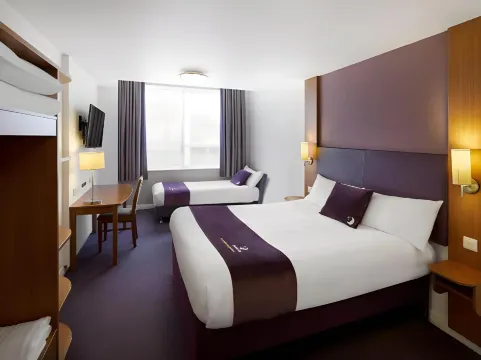 Premier Inn London Waterloo  Hotel - London