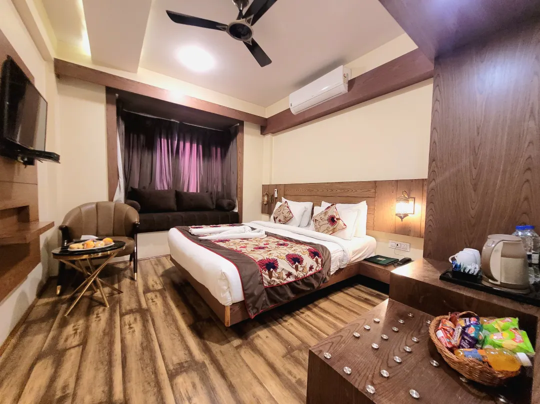Hotel Green Rooms, Vintage Luxury Near Dal Lake - Srinagar