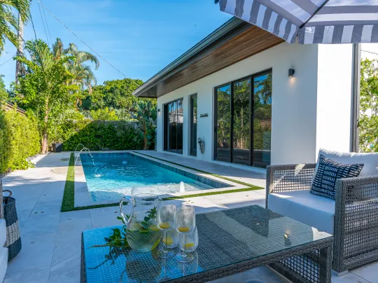Heated Pool And Exquisite Outdoor Living Spaces - Luxurious Oasis - Palm Beach, FL