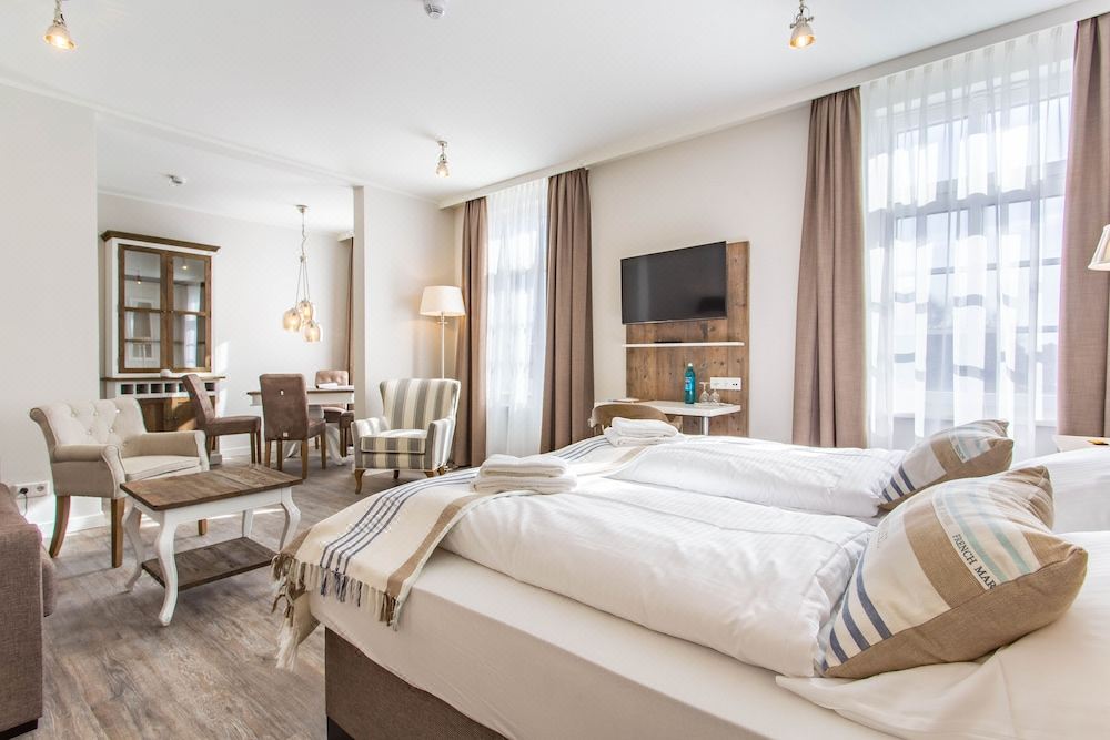 Hotel Achterum Greetsiel - Greetsiel