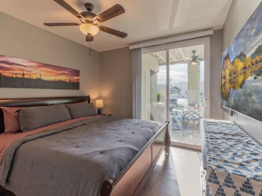 Lakeside Escape With Community Pool And Pickleball Courts - Charming Getaway - Chandler, AZ