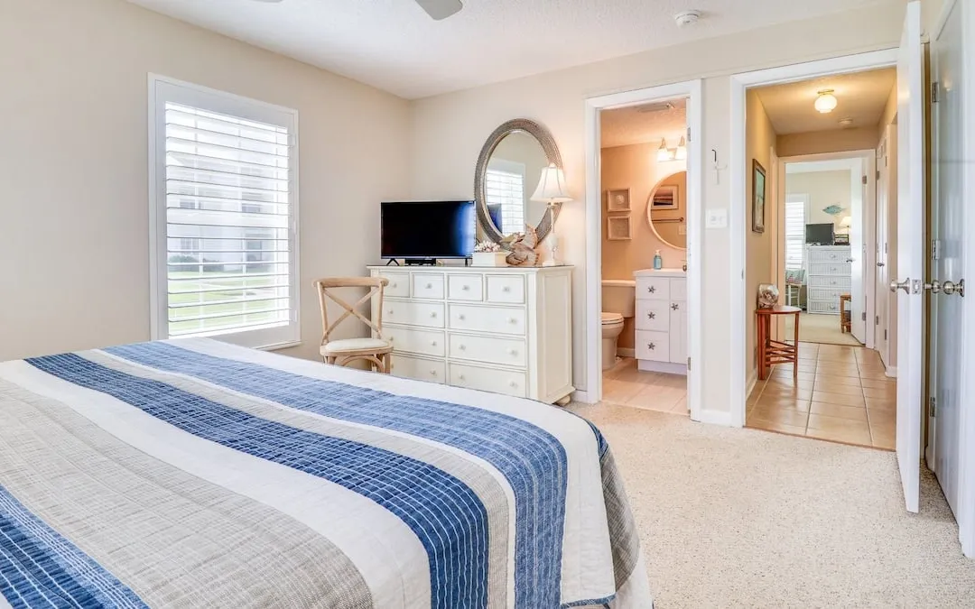 Heated Pool And Stunning Ocean Views - Charming Coastal Haven - New Smyrna Beach, FL