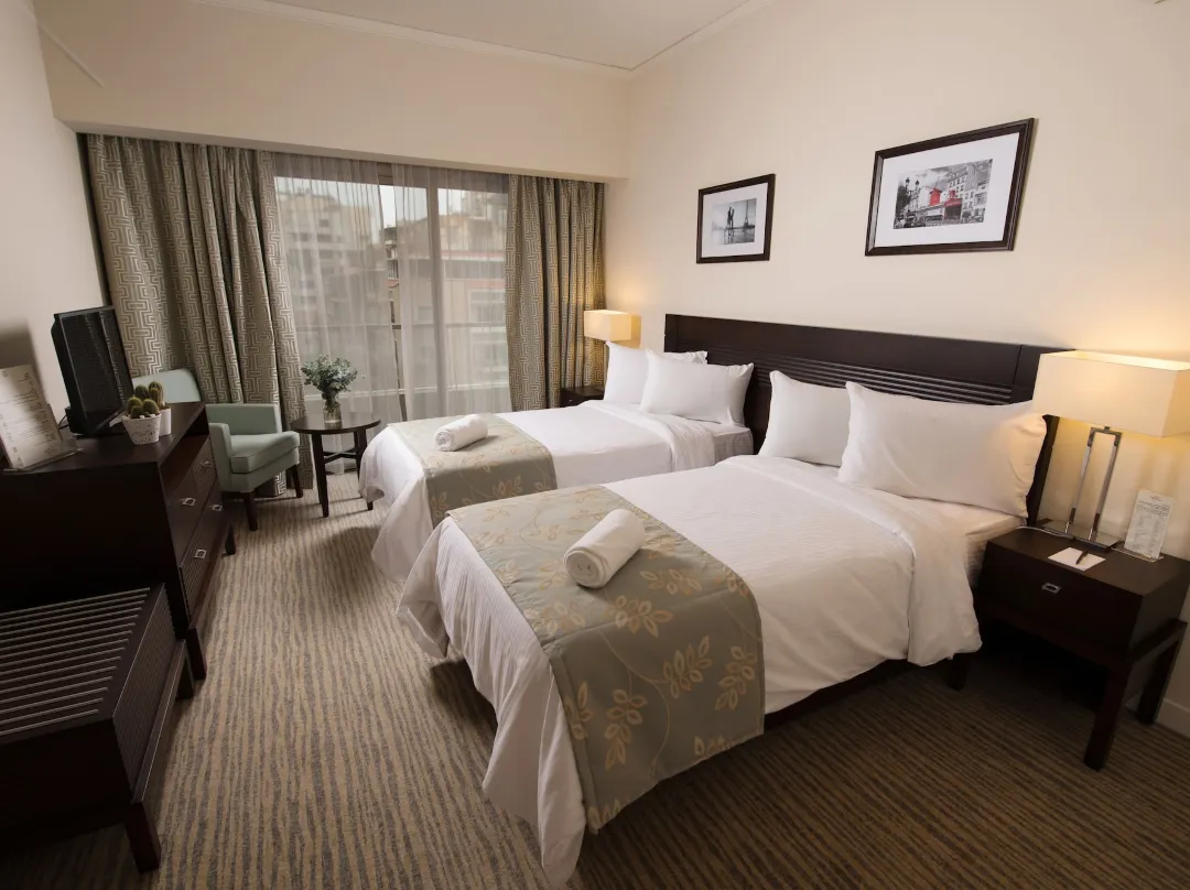 The Parisian Hotel - Beirut