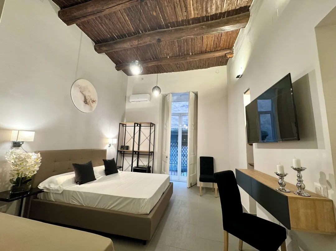 Miluar Relais - Donnaregina - Naples
