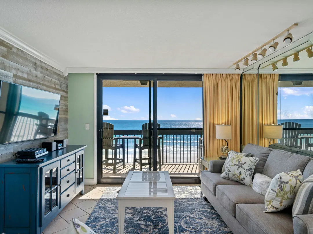 Beach Chair Rentals And Outdoor Tiki Bar - Gorgeous Spacious Retreat - Destin, FL
