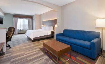 Holiday Inn Express & Suites WARMINSTER - HORSHAM by IHG, Warminster ...