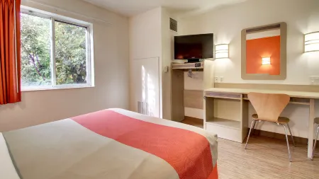 Motel 6 Springfield, IL Reviews: 104 Verified Reviews Latest 2024 ...