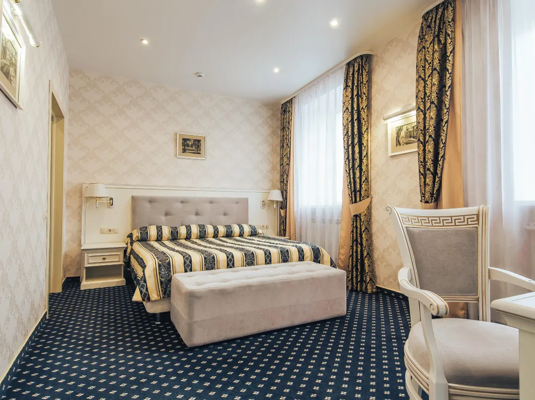 Vladimir Hotel - Владимир