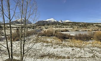 Silverthorne Townhome w/ Hot Tub & Mountain Views!, Summit County ...