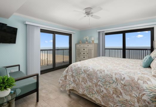 EXCLUSIVE 100-ft Oceanfront Balcony -- 3 Bed/2.5 Bath End-Unit Condo ...