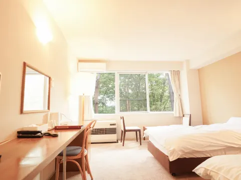 Kitakaruizawa Golden Forest Hotel - Gunma