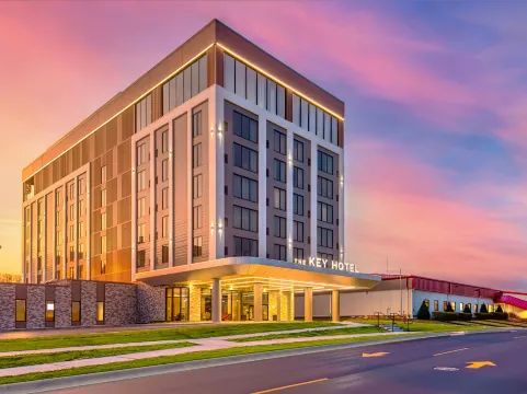 The Key Hotel Dubuque, Tapestry Collection By Hilton - Galena, IL