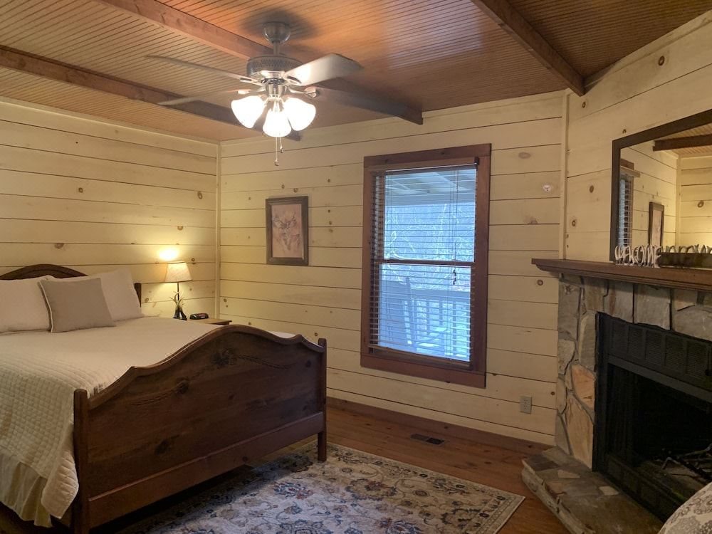 The Villas At Coosawattee River Resort - Blue Ridge Mountains