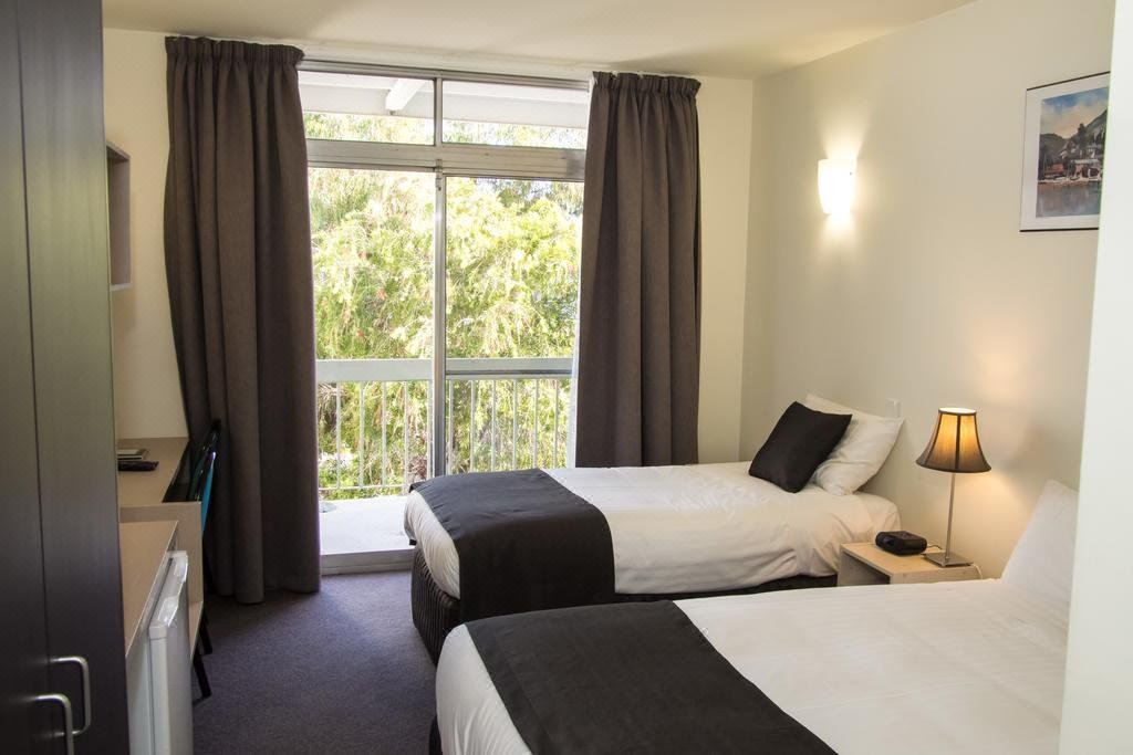 Shoreline Hotel - Hobart