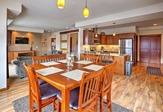 Lake Chelan 'Manson Bay' Condo w/ Pool Access!,Manson - Updated 2024 ...