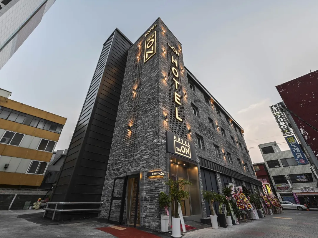 The On - Cheonan-si