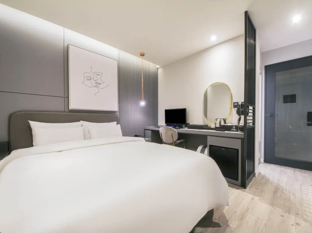 Wonju Hotel On The Moon - Wonju