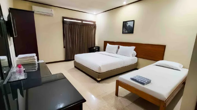 Pondok Asri Family Guest House - 泗水