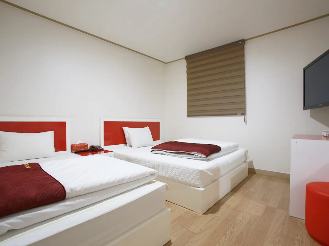 Paju Phillips - Paju-si