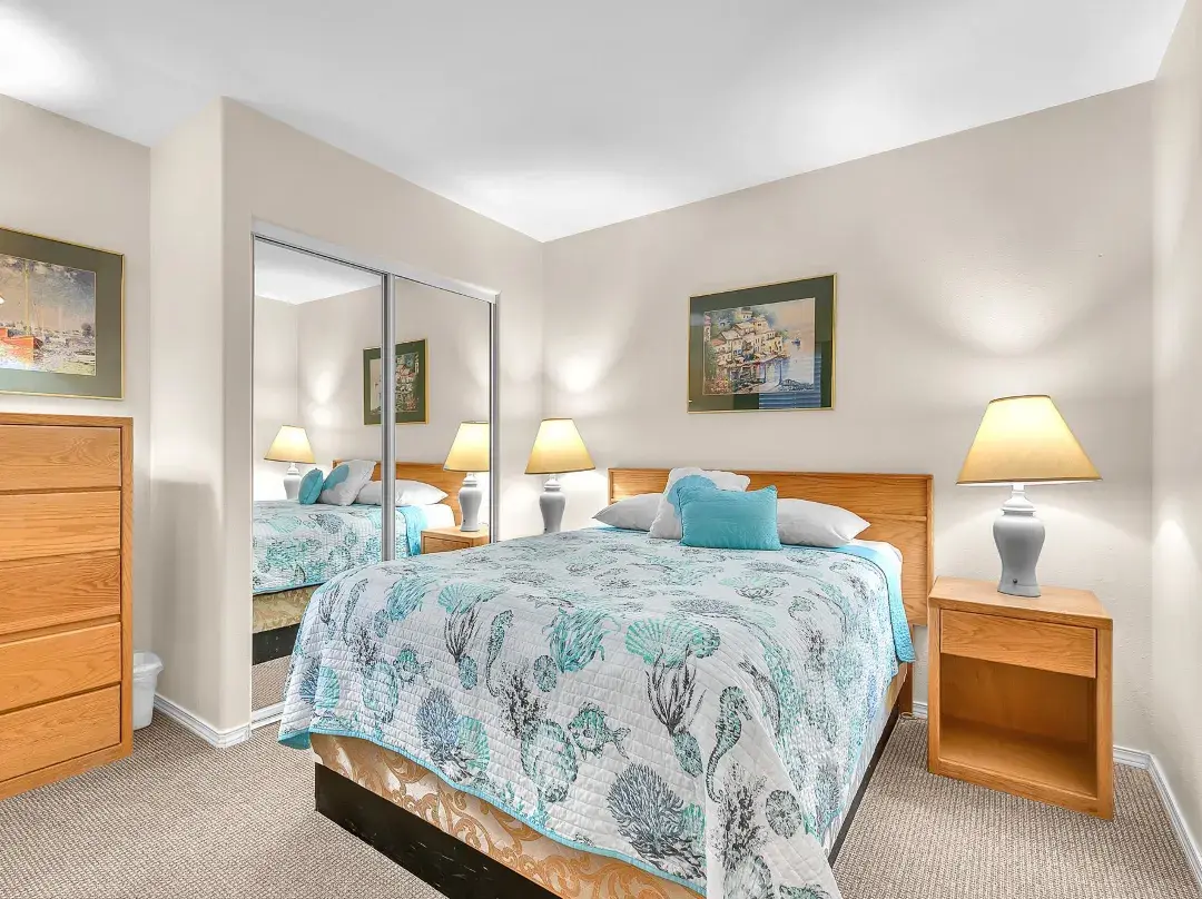 Scenic Siletz Bay And Luxurious Amenities - Tranquil Coastal Haven - Lincoln City, OR