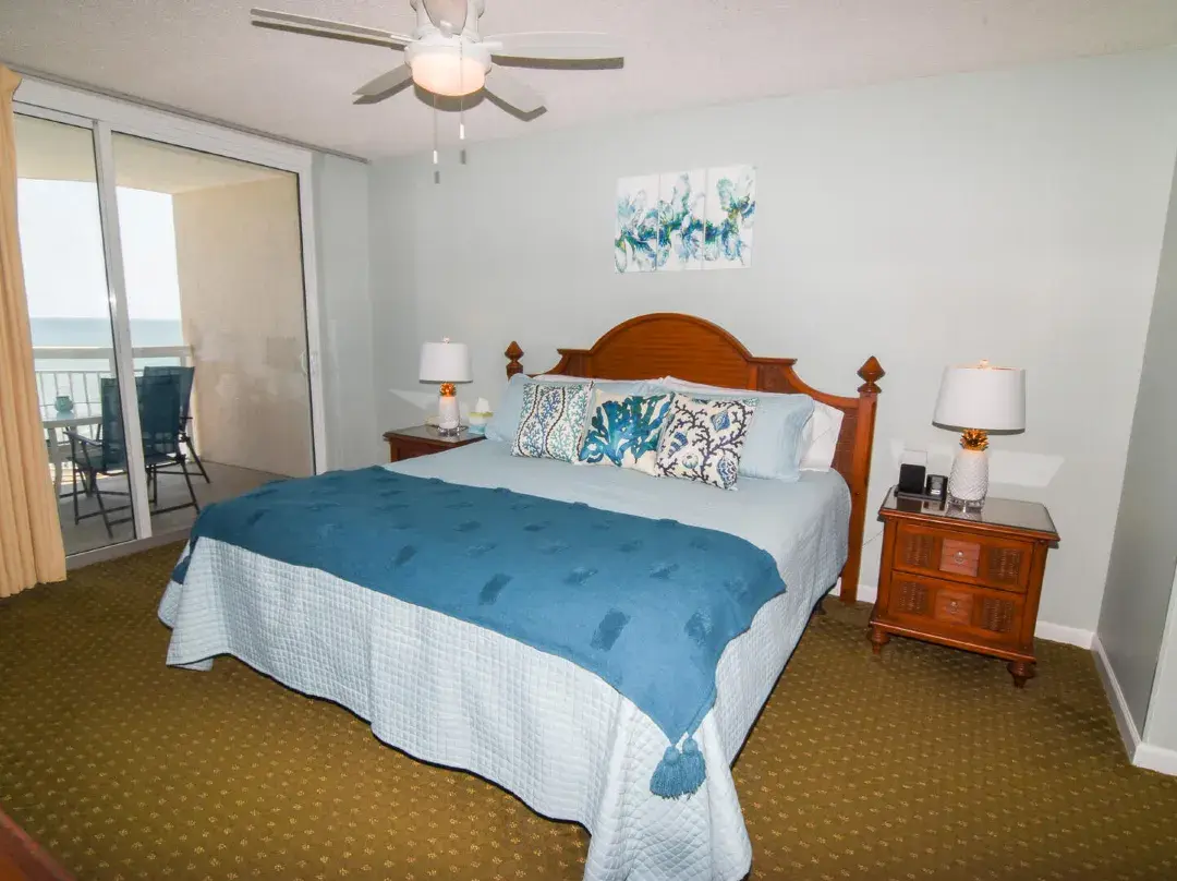 Oceanfront Pool And Lazy River - Spacious Coastal Haven - North Myrtle Beach
