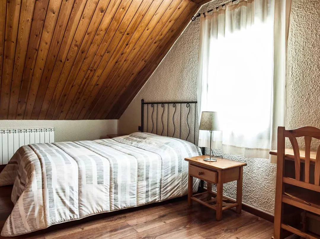 Hostal La Placa - Pyrenees