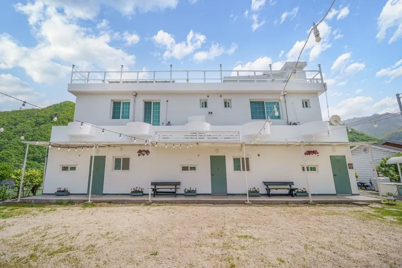 Yeongcheon Sigoro Kids Poolvilla - Yeongcheon-si