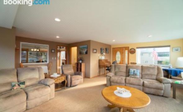 Moss Quadrant,Rockaway Beach - Updated 2024 Reviews & Prices | Trip.com