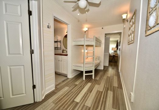 Emerald Skye Oceanfront Paradise/Steps to the beach, Orange Beach - 2025 Updated Prices, Deals ...