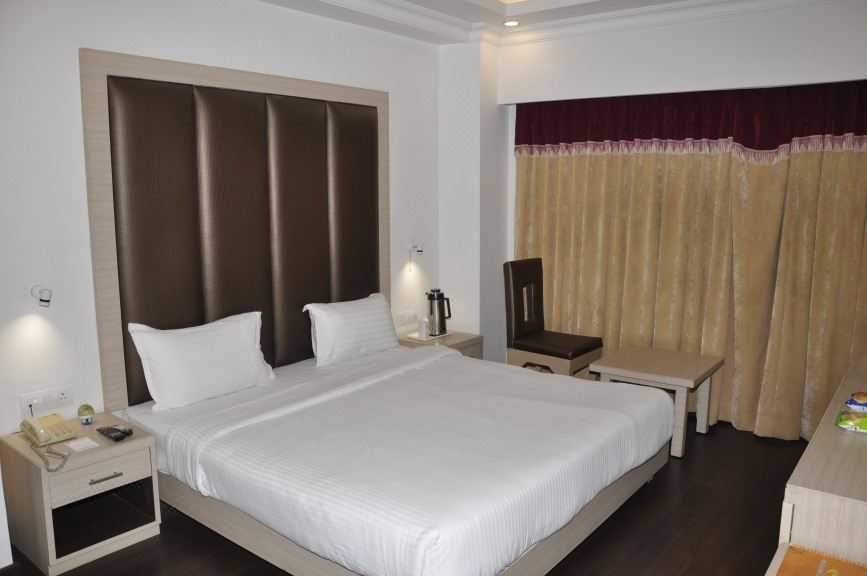 B.s.park Plaza - Jamshedpur