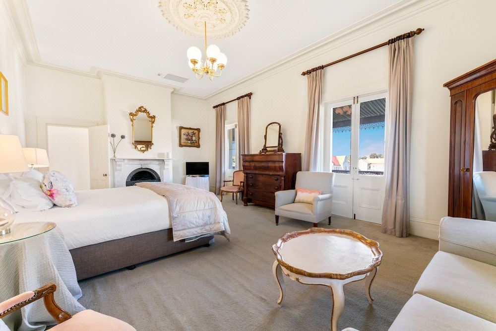 Colhurst House - Mount Gambier