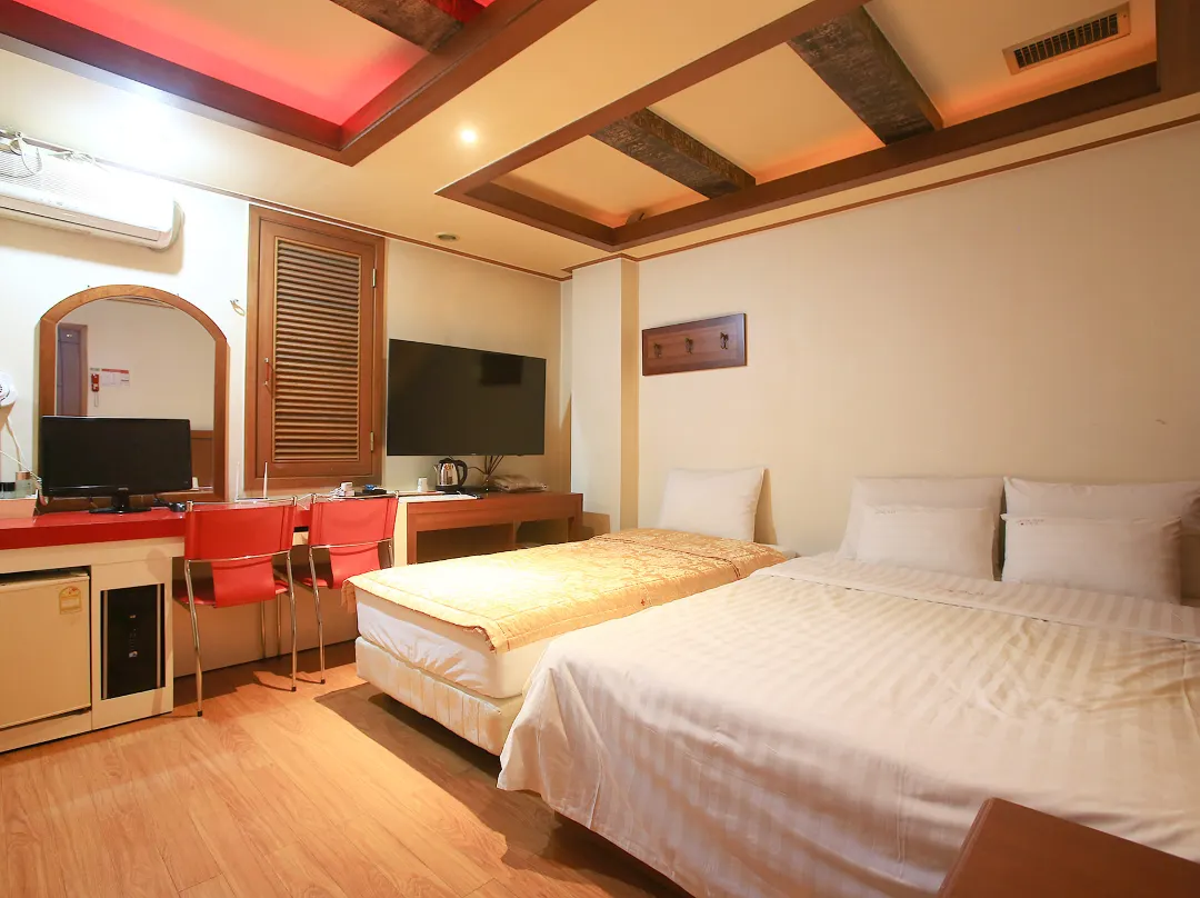 Sincheon Plus - Cheonan-si