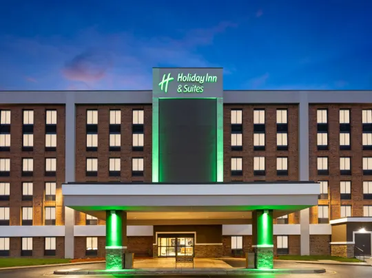 Holiday Inn & Suites Richmond - West End By Ihg - Richmond, VA