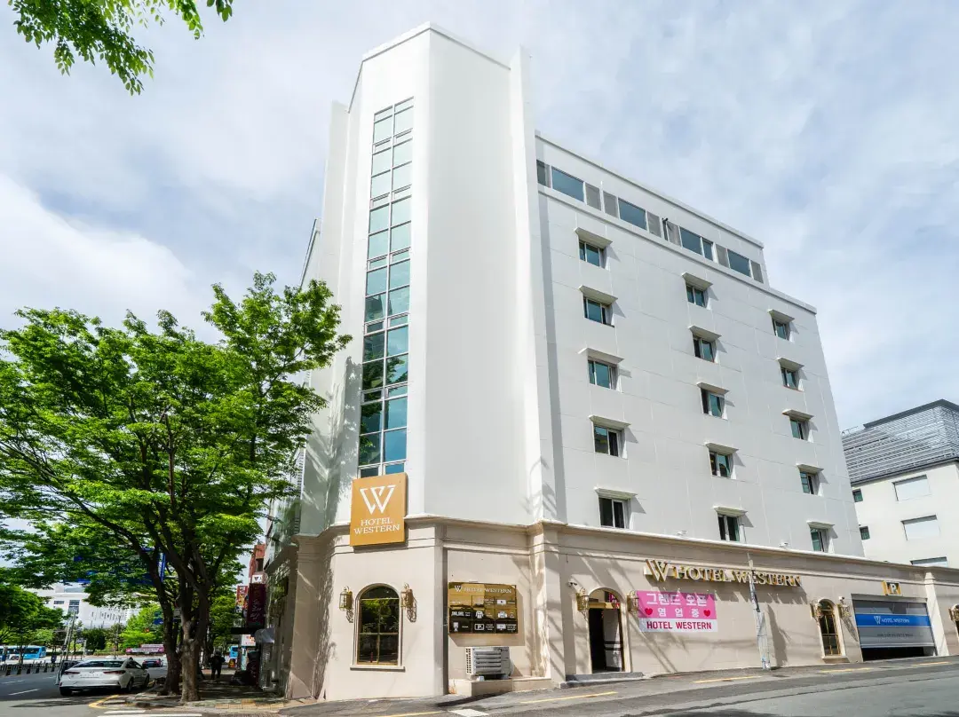 Hotel Western In Jaesong-dong, Busan - Busan