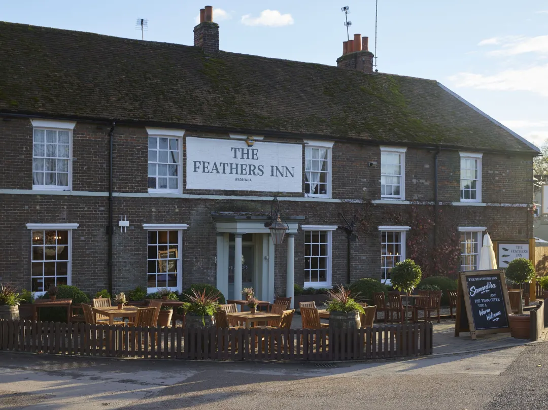 Feathers By Chef & Brewer Collection - Bedfordshire