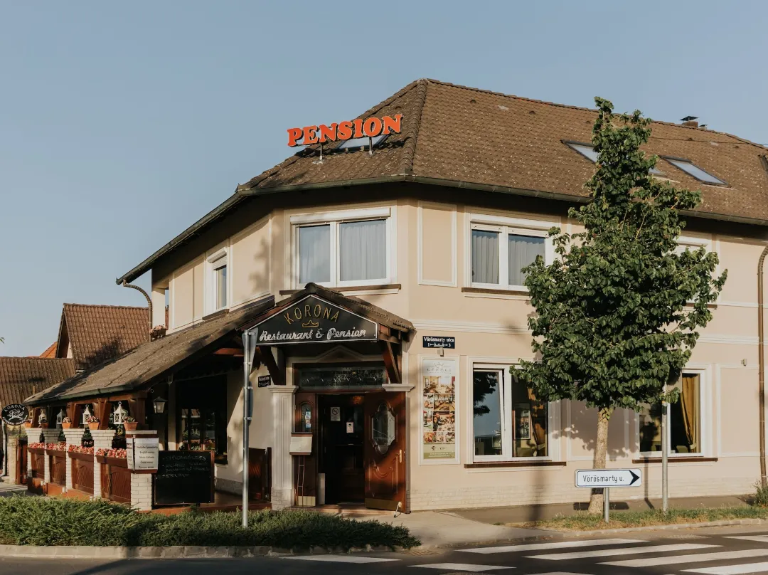 Korona Pension And Restaurant - Hévíz
