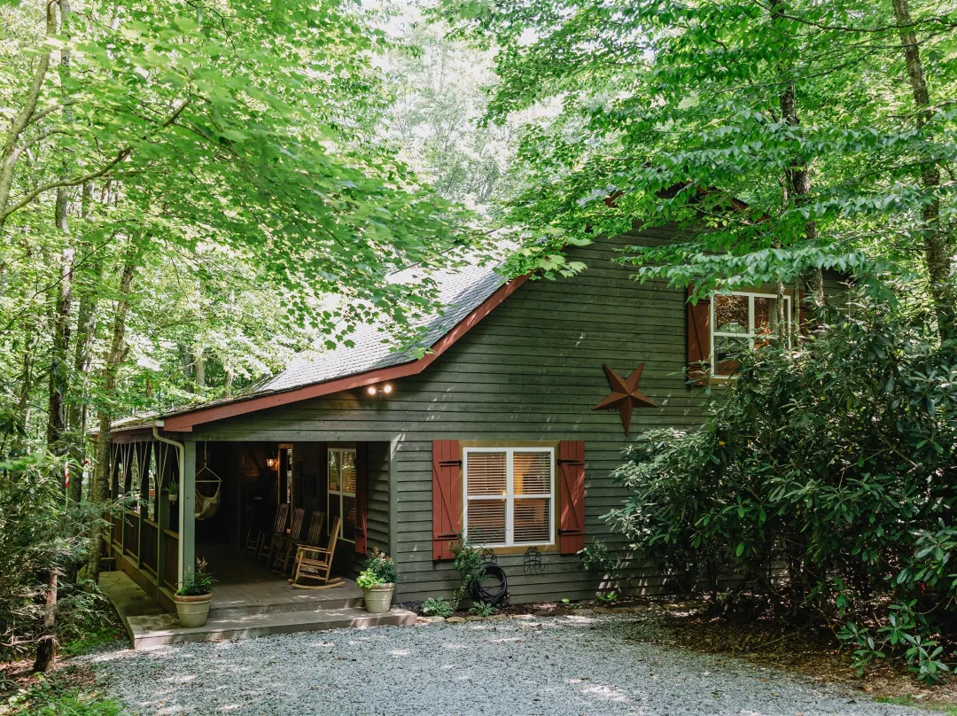 Hot Tub And Cozy Fire Pit Retreat - Serene Mountain Oasis - Boone, NC