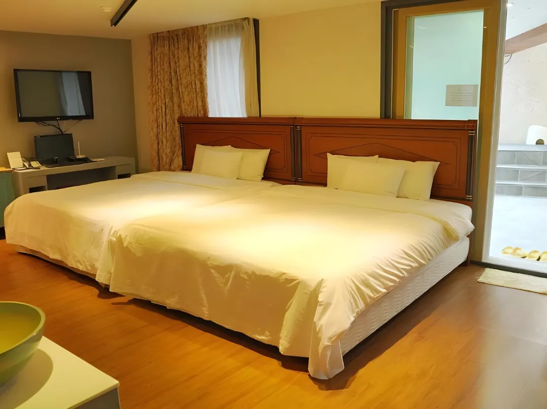 Hotel Rainbow - Tongyeong-si