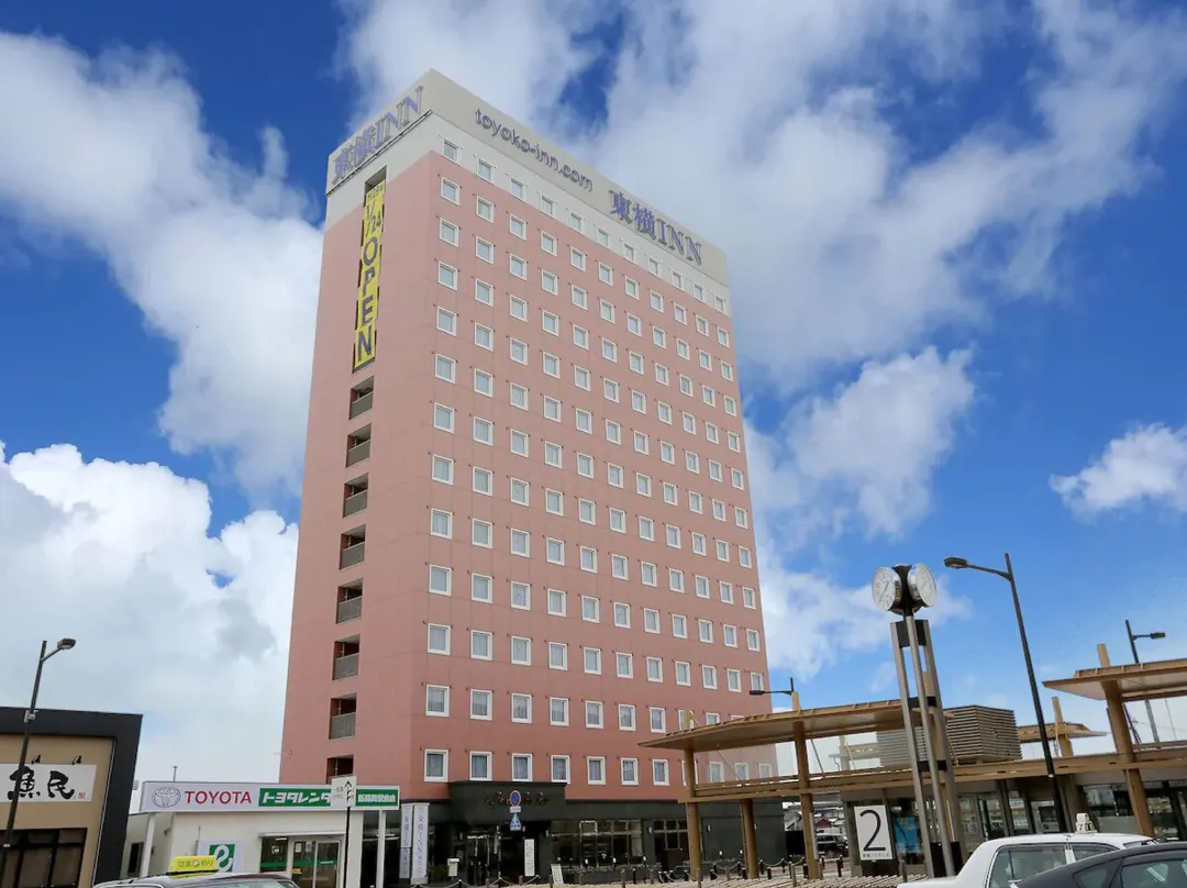 Toyoko Inn Shin Takaoka Eki Shinkansen Minami Guchi - Takaoka