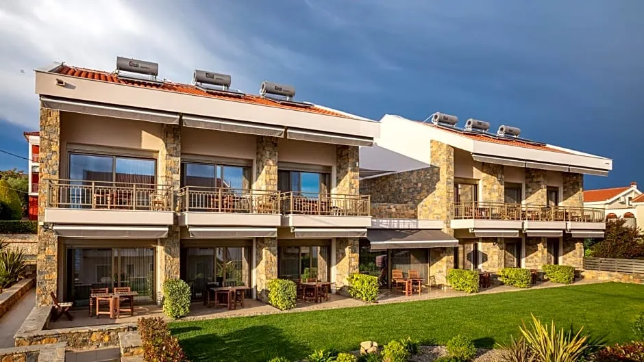 Royalty Suites Seaside - Ситония