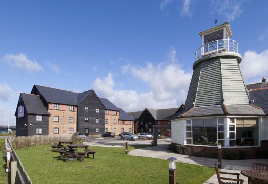 Premier Inn Poole Centre (Holes Bay) Hotel, Poole: Hot Deals & Reviews ...