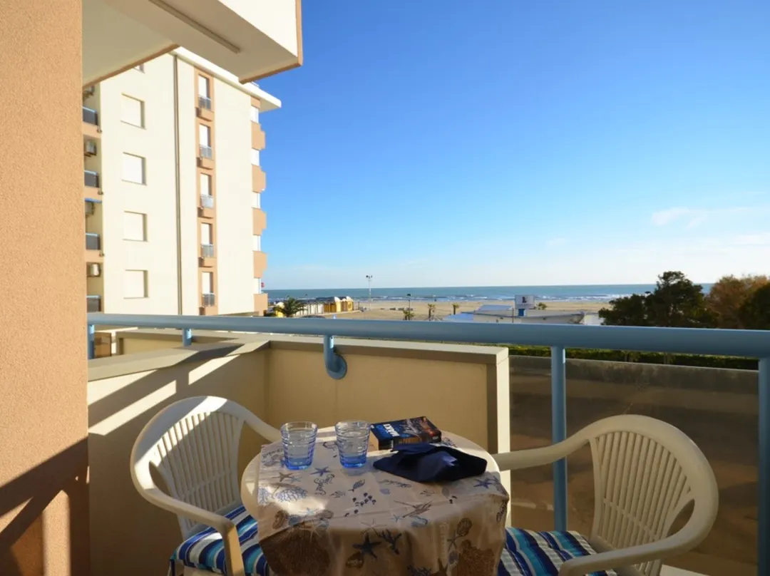 Brezza Marina E Luce Solare: Un Accogliente Rifugio Sulla Spiaggia - Bibione