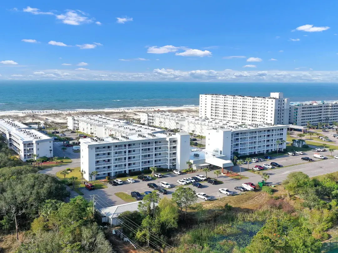 Resort Amenities And Spacious Retreat - Stunning Coastal Oasis - Alabama