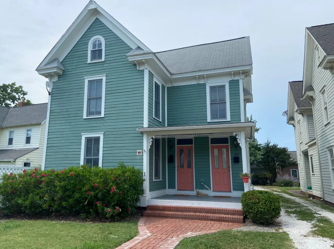 Short Walk To Beach And Shops With Grill And Wifi - Charming Retreat - Cape Charles, VA