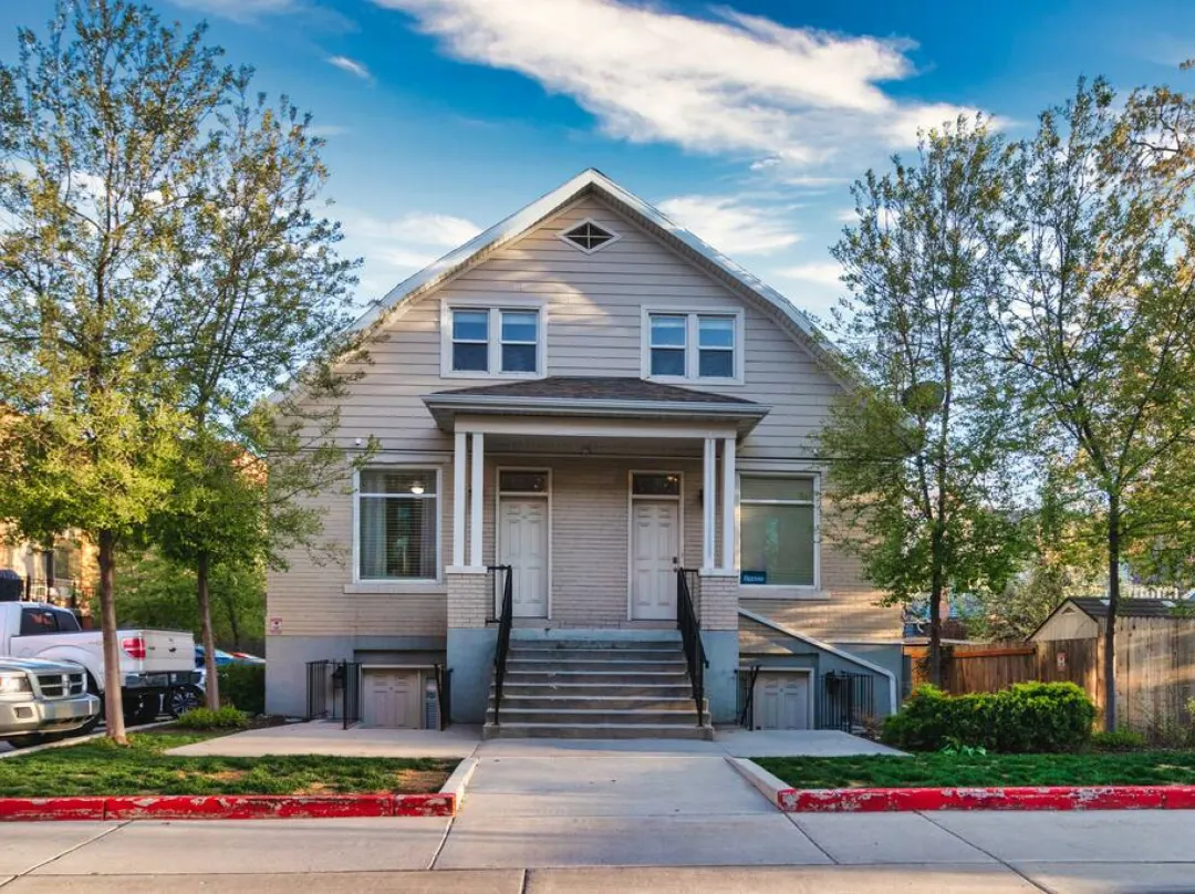 Bright And Cozy Escape With Modern Amenities - Charming Sanctuary - 鹽湖城