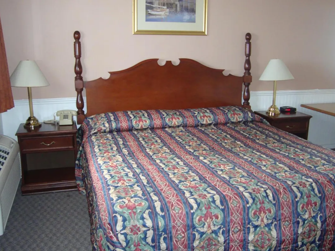 Royal Napanee Inn - Napanee