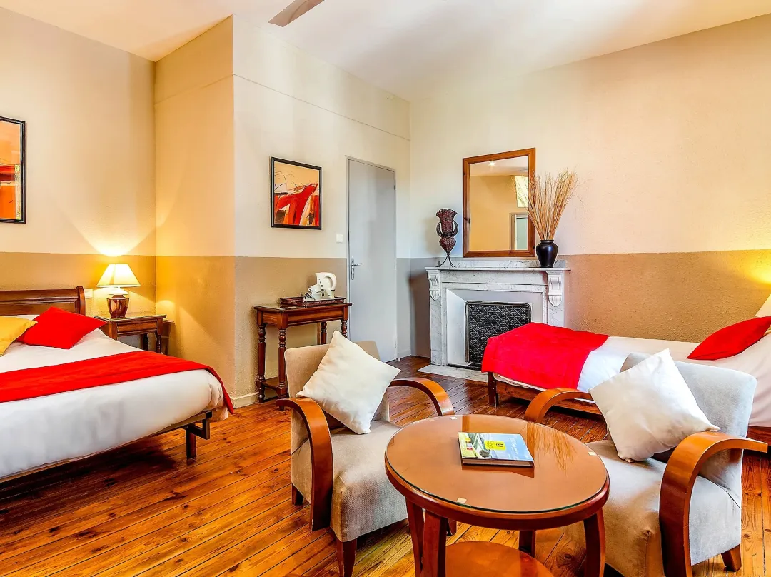 Logis - Hostellerie Des Corbières - Aude