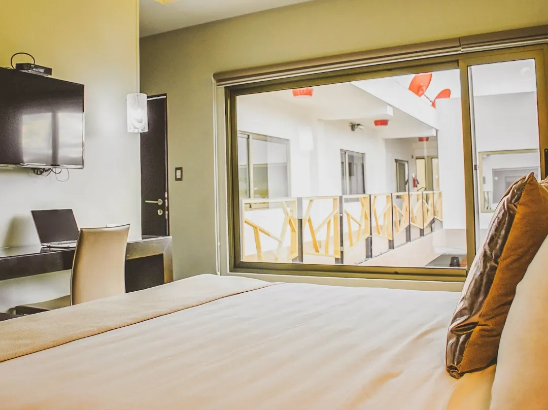 Remfort Hotel - Santa Ana
